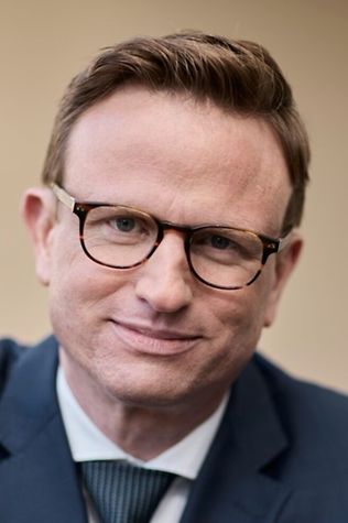 Deutscher Bundestag - Prof. Dr. Hans Theiss