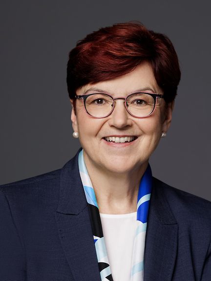 Deutscher Bundestag - Dr. Inge Gräßle