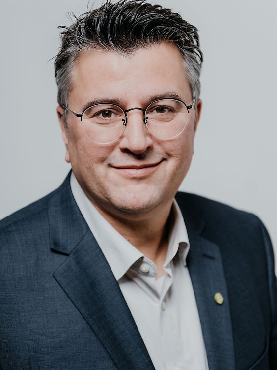 Deutscher Bundestag - Boris Mijatovic
