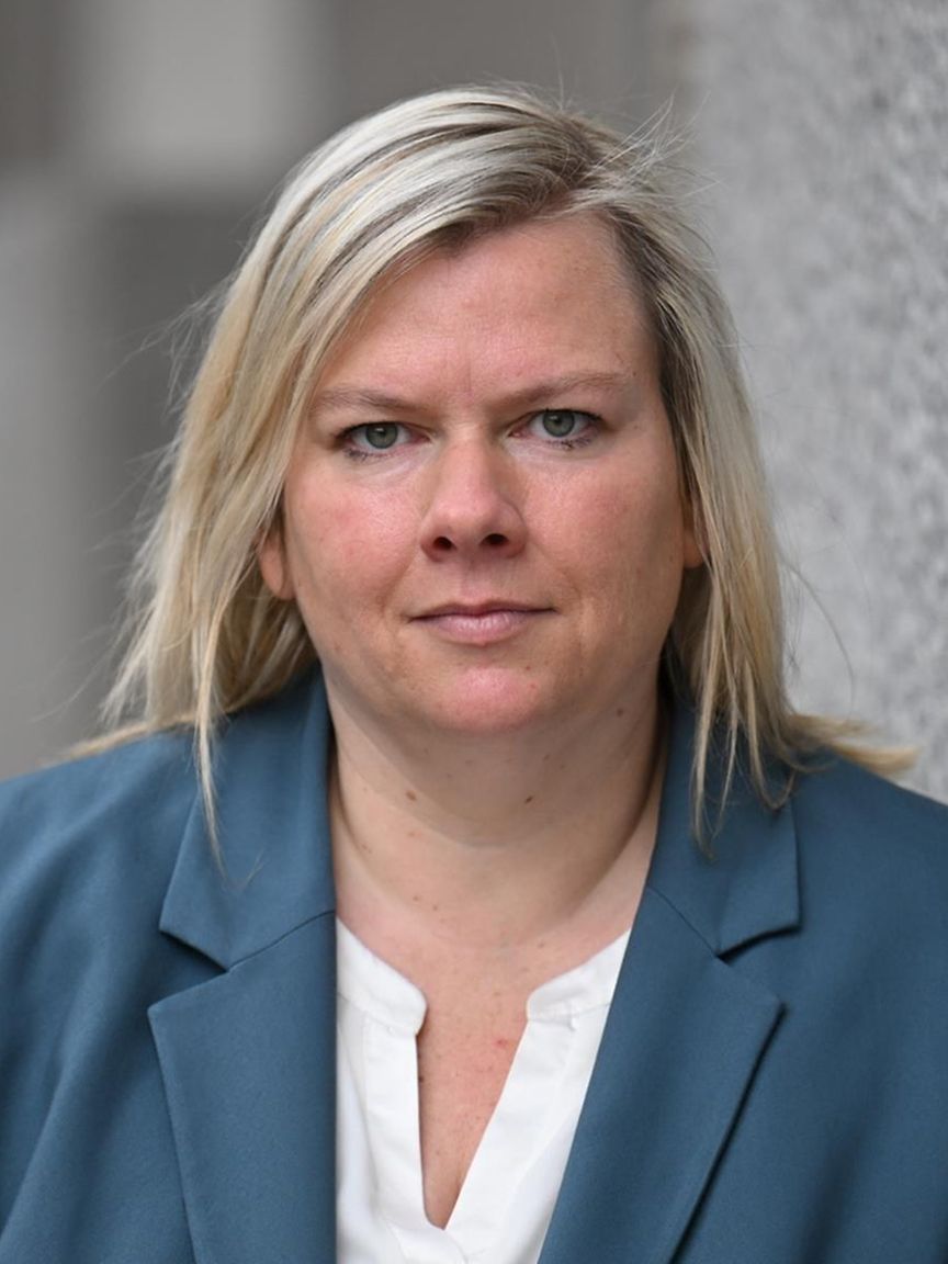 Deutscher Bundestag - Dr. jur. Maria-Lena Weiss