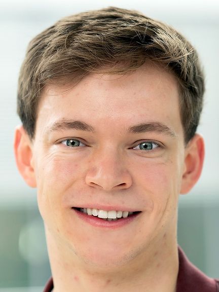 Deutscher Bundestag - Timon Dzienus