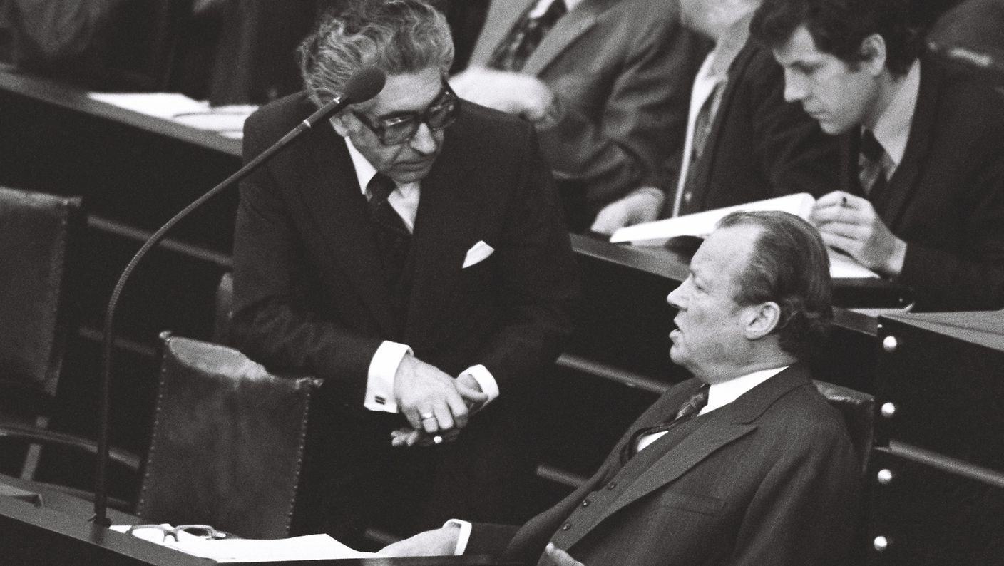 Deutscher Bundestag - Ethische Kontroverse zum Abtreibungsparagraf 218