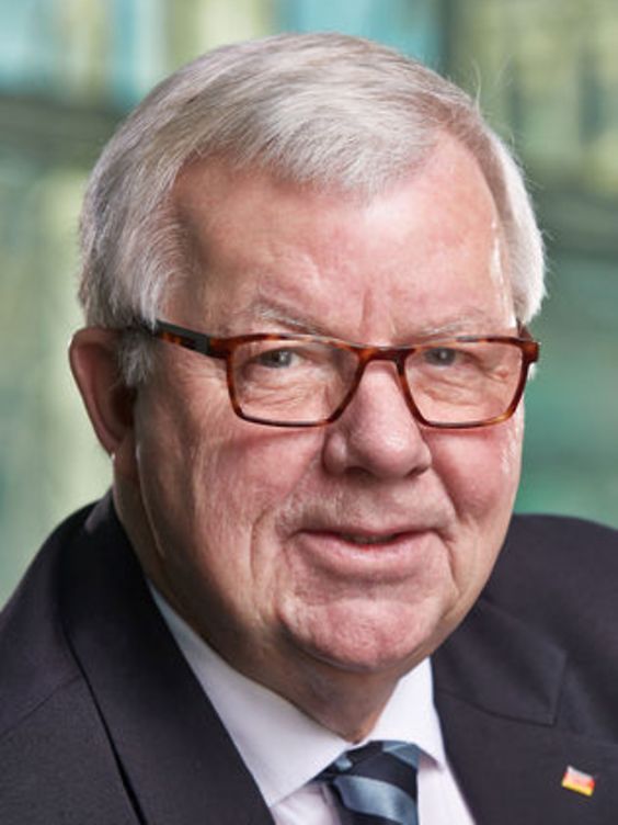 Deutscher Bundestag - Fuchs, Dr. Michael