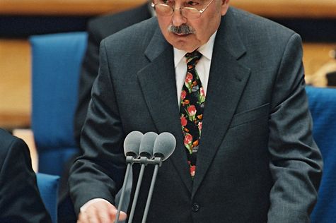 Deutscher Bundestag - Fred Gebhardt setzt sich für soziale ...