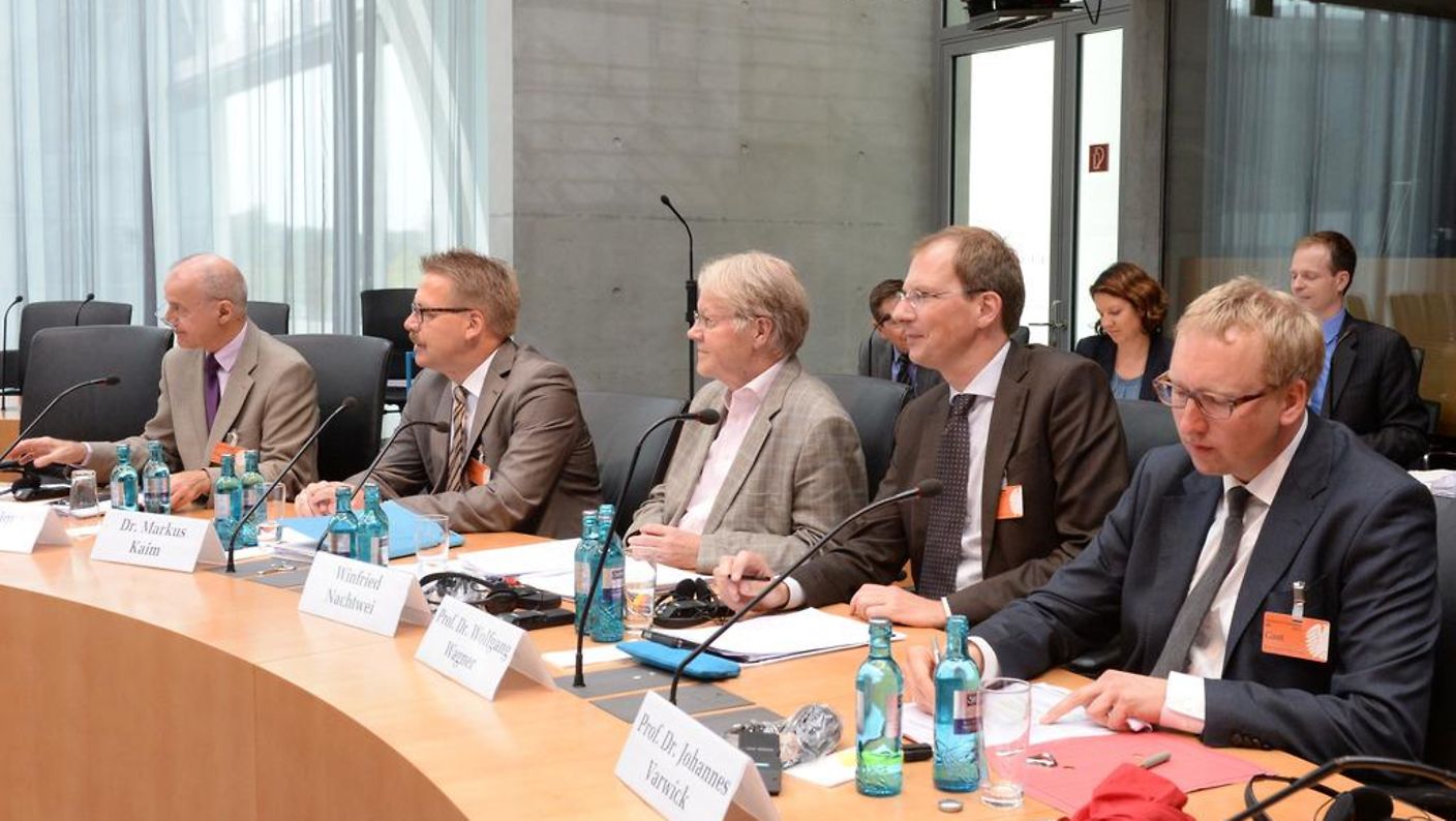 Deutscher Bundestag - Bilder aus der Kommissionsarbeit