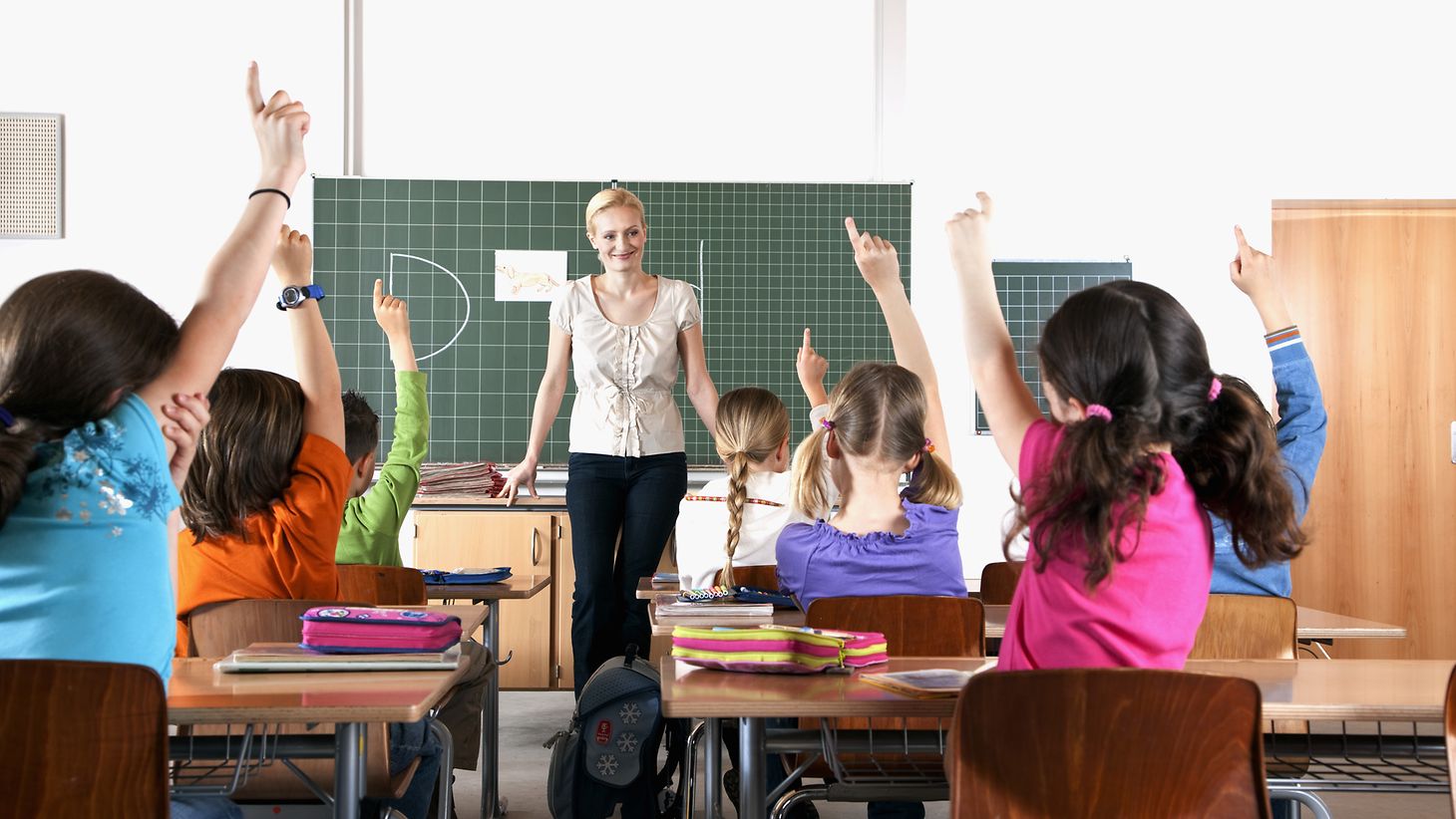 Deutscher Bundestag - Bildung und Forschung weiter auf Wachstumskurs