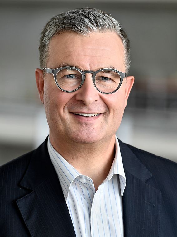 Deutscher Bundestag - Albert H. Weiler