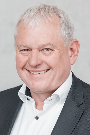 Deutscher Bundestag - Thomas Hacker