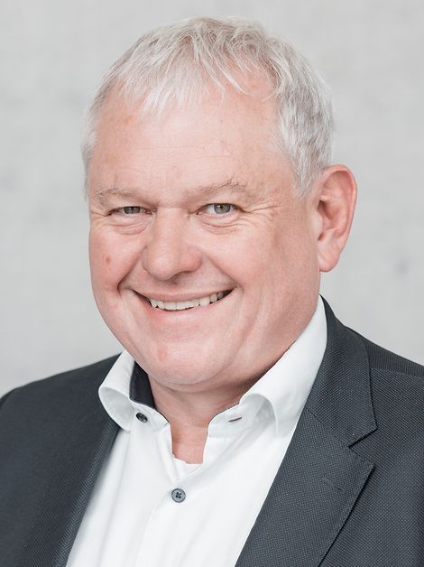 Deutscher Bundestag - Thomas Hacker