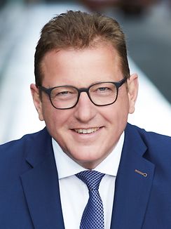 Deutscher Bundestag - Stefan Sauer