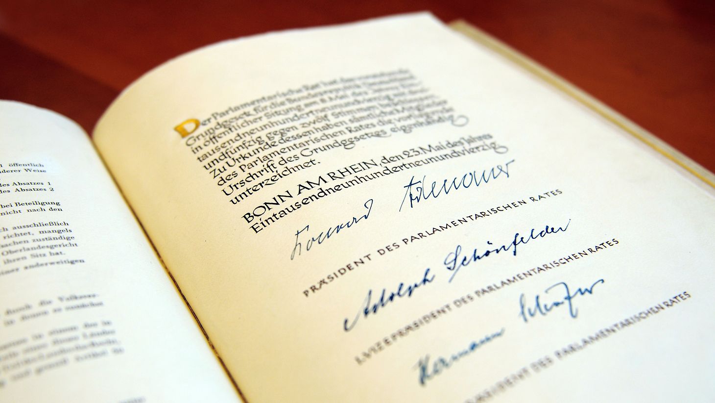 Deutscher Bundestag - 23. Mai 1949: Parlamentarischer Rat verkündet das ...