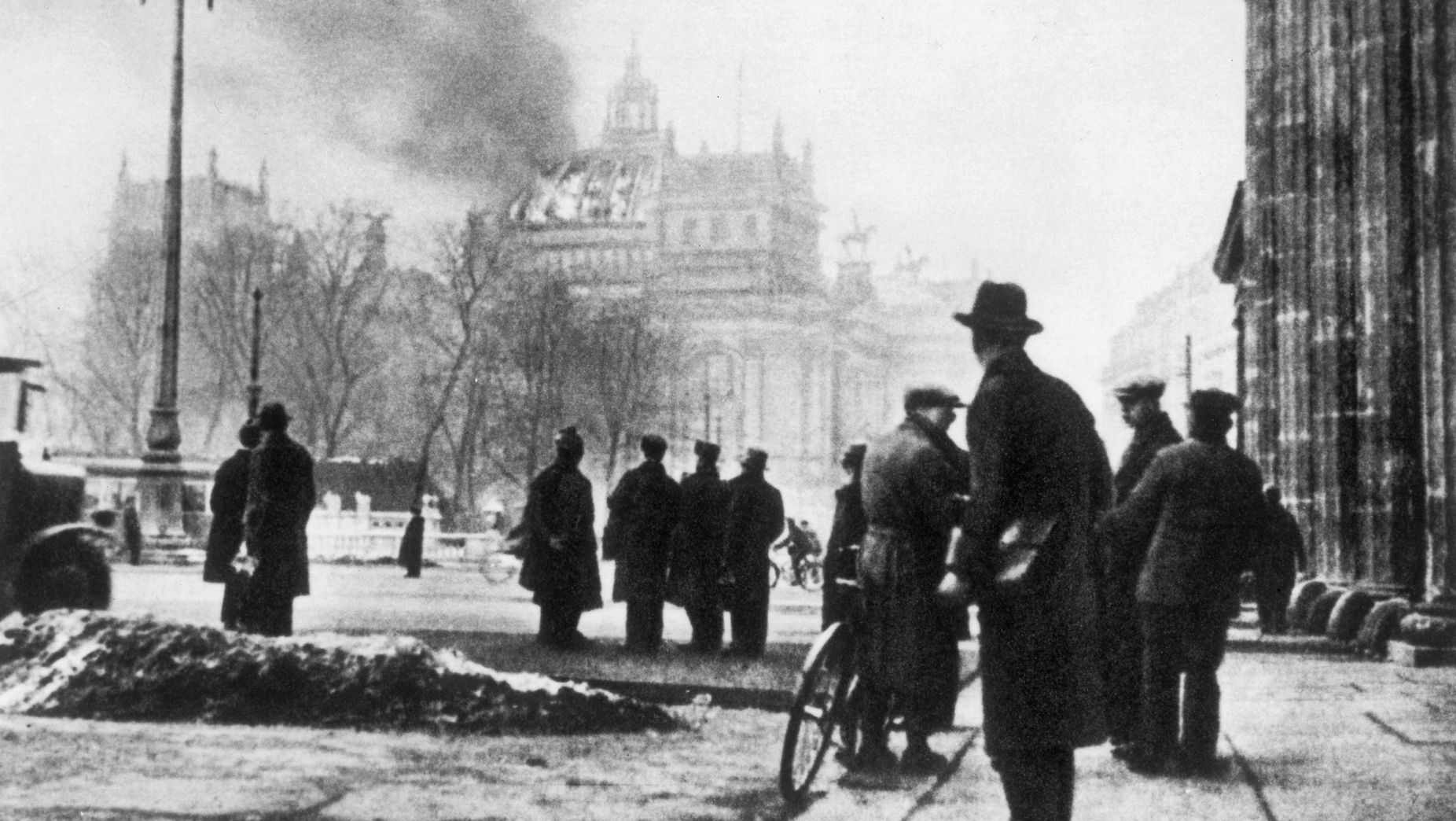 Deutscher Bundestag - 27. Februar 1933: Reichstagsbrand in Berlin