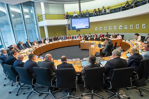 Deutscher Bundestag - 40. Sitzung des Bildungsausschusses