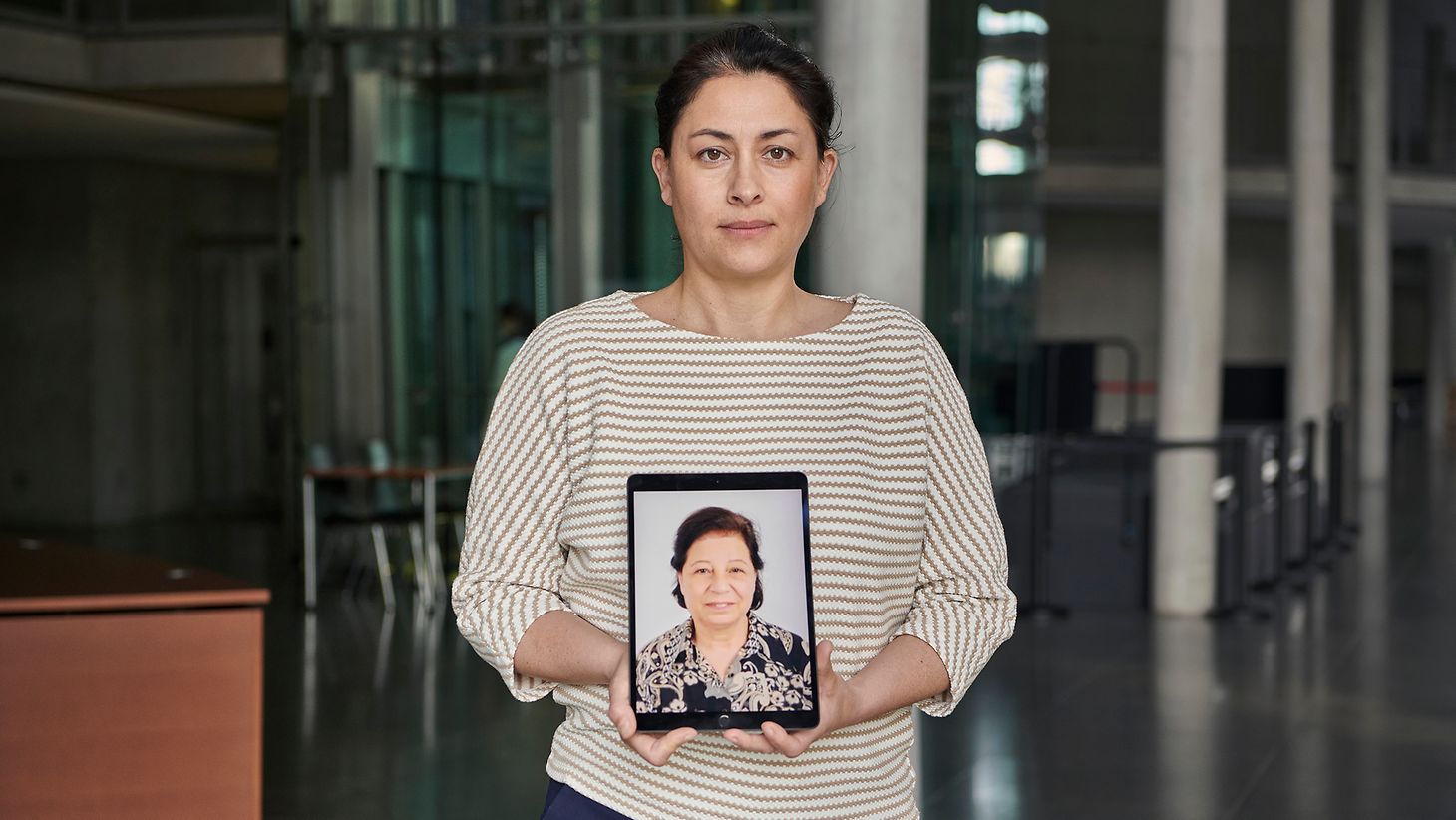 Deutscher Bundestag - Filiz Polat unterstützt Suzan Fayad aus Ägypten ...