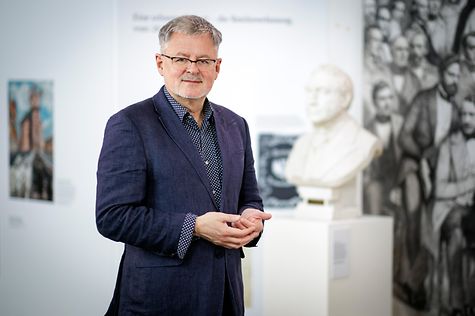 Deutscher Bundestag - Sir Christopher Clark über die Lehren von 1848/49 ...