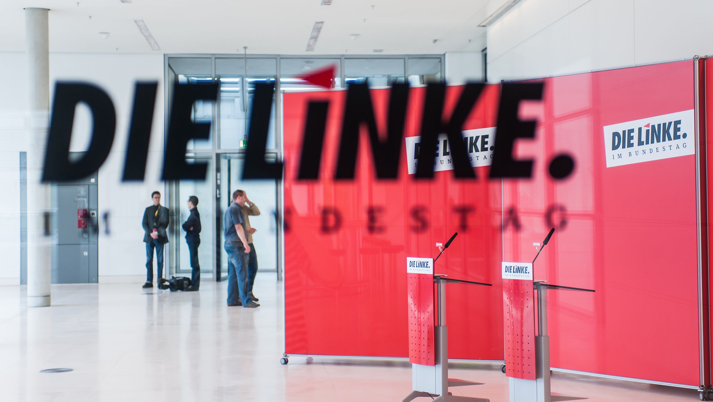 Deutscher Bundestag - Abgeordnete der Fraktion Die Linke ab 6. Dezember ...